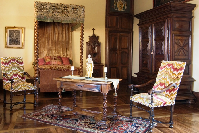 Style Louis XIII – Histoire du Mobilier